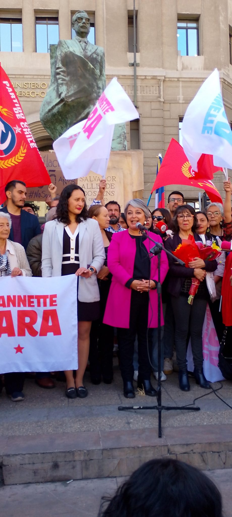 “Llegó la hora de mirar al país con responsabilidad, pero también con coraje y convicciones ...